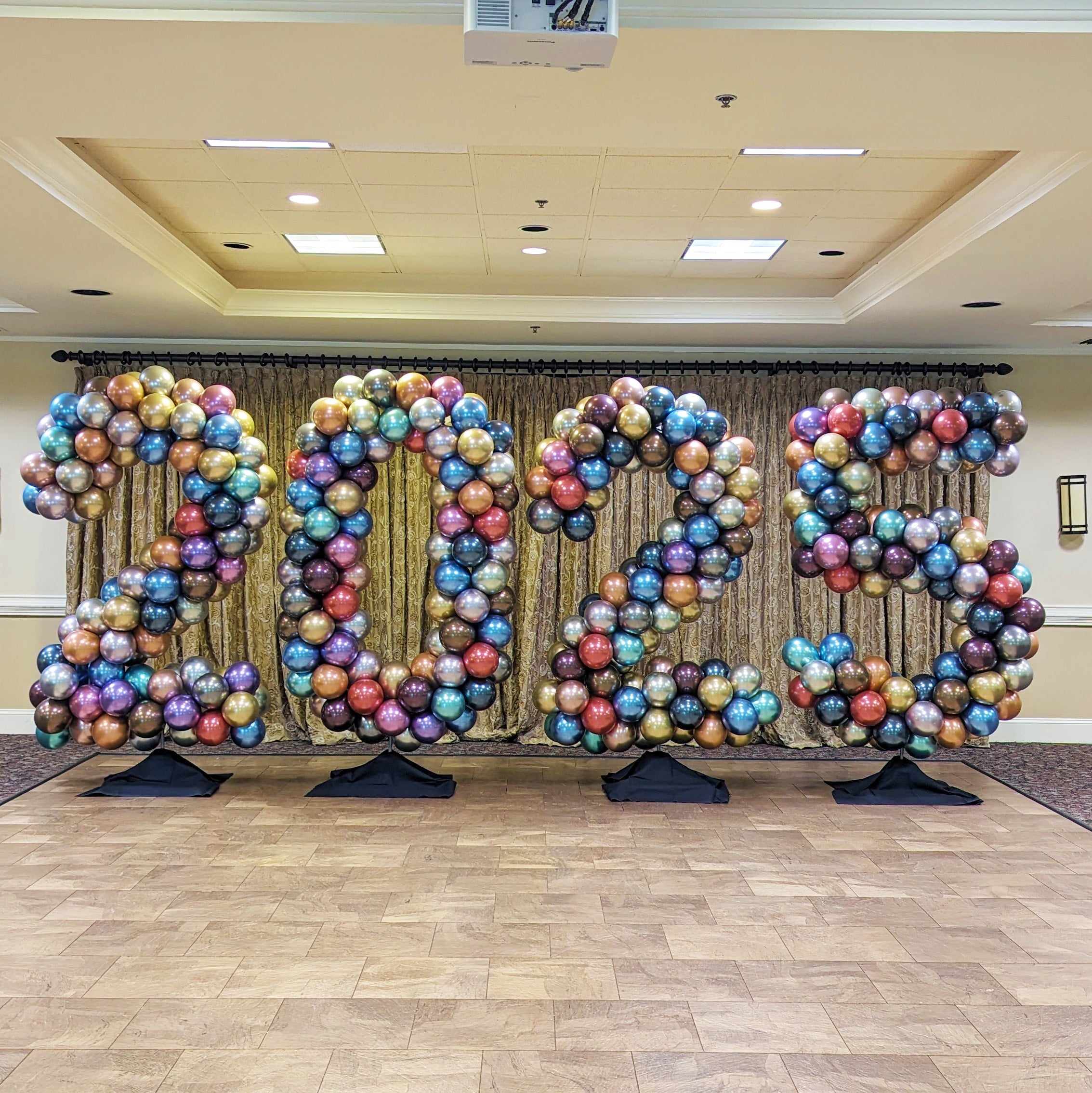 Welded Metal Balloon Frame Of 2025 | Event Welding